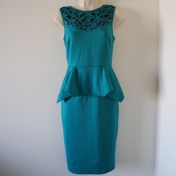 Thalia Sodi | Dresses | Thalia Sodi Green Peplum Dress | Poshmark
